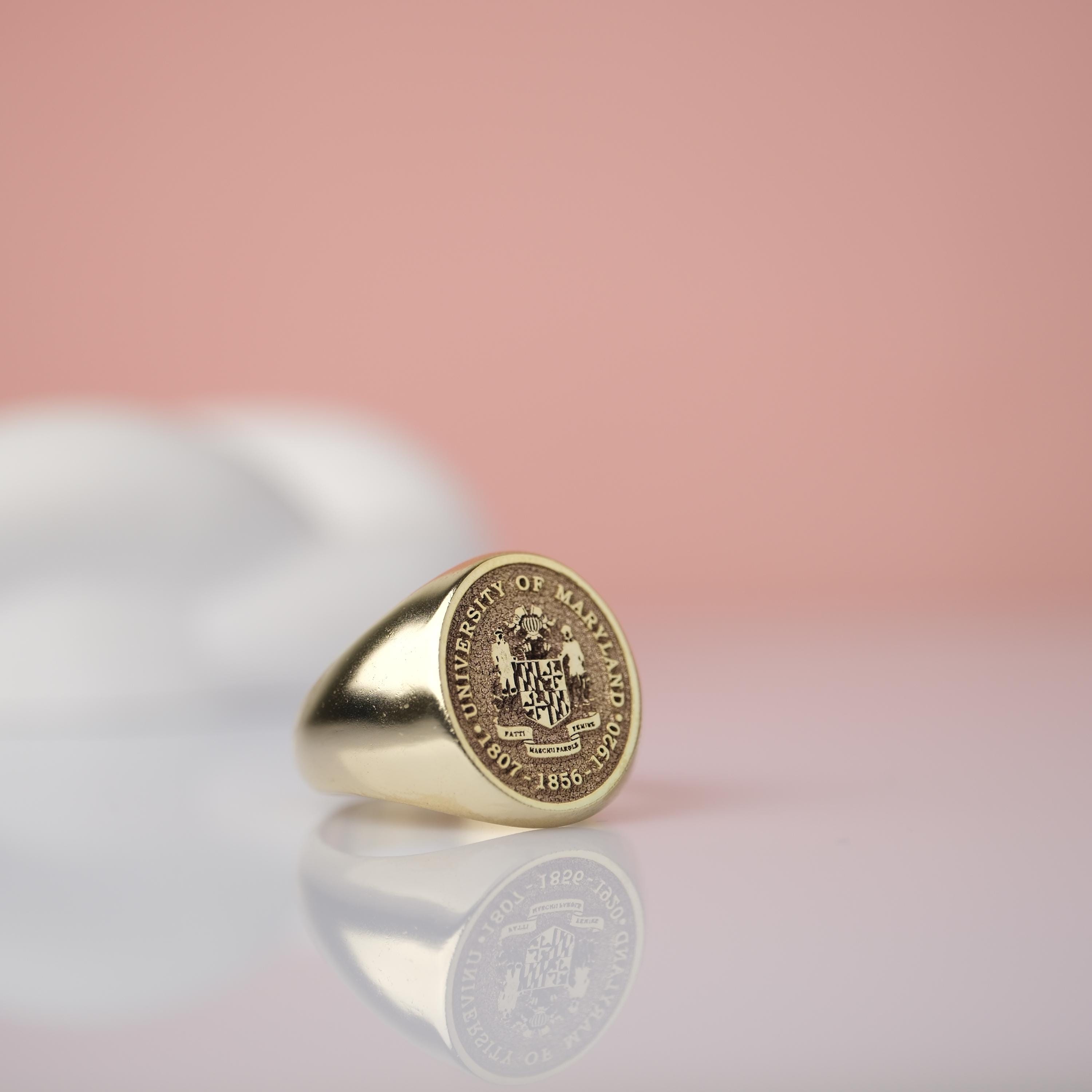 Custom Gold Signet Ring // Custom College Class Ring - Etsy