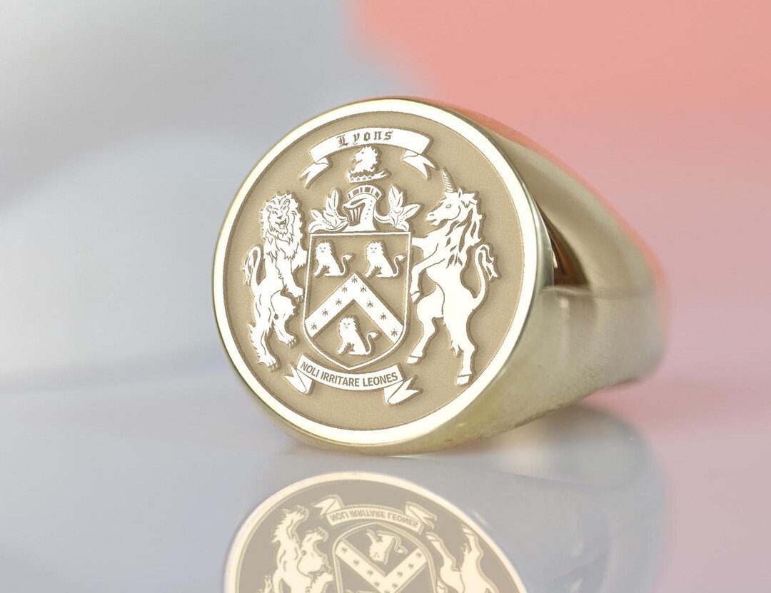 Custom Family Crest Signet Ring - Personalized Coat of Arms Ring for ...