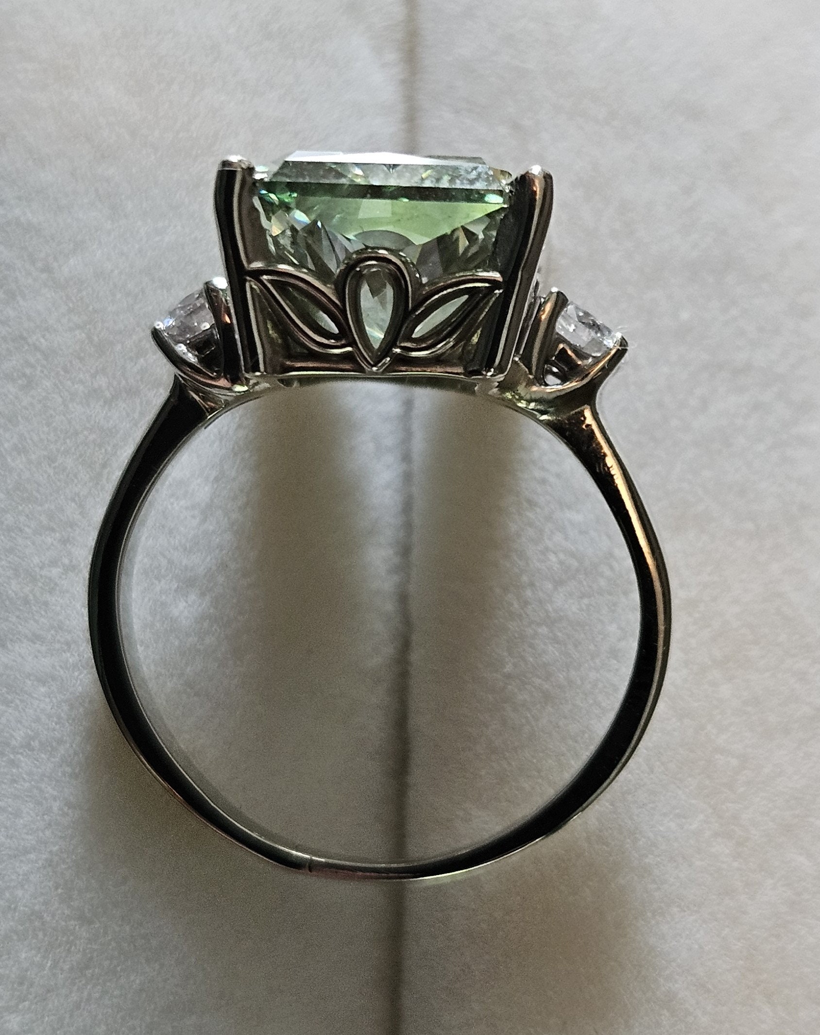 1 OF A Kind-10ct Green Diamond Ring - Etsy