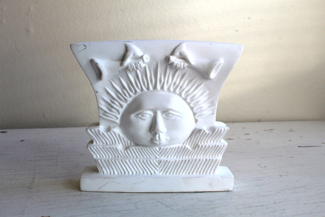 Arcane Altar Icon : Sunrise Sunset Gabriel's Horn White Stone Figurine ...