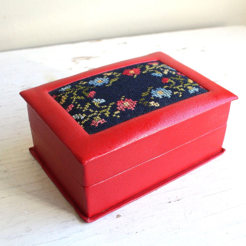 Tyrolean Fabric - Etsy