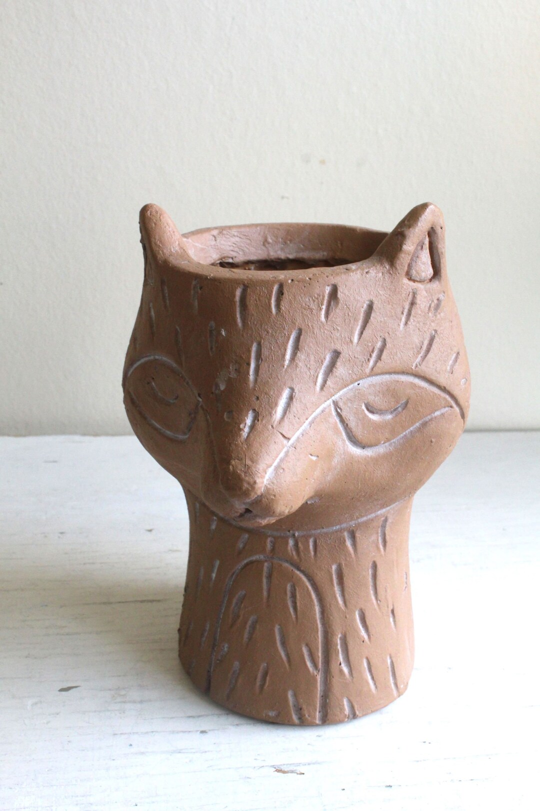 Indaba Terracotta Pottery Clay Rustic Incised Cute Raccoon Fox Lemur Face Garden Planter Pot - Etsy