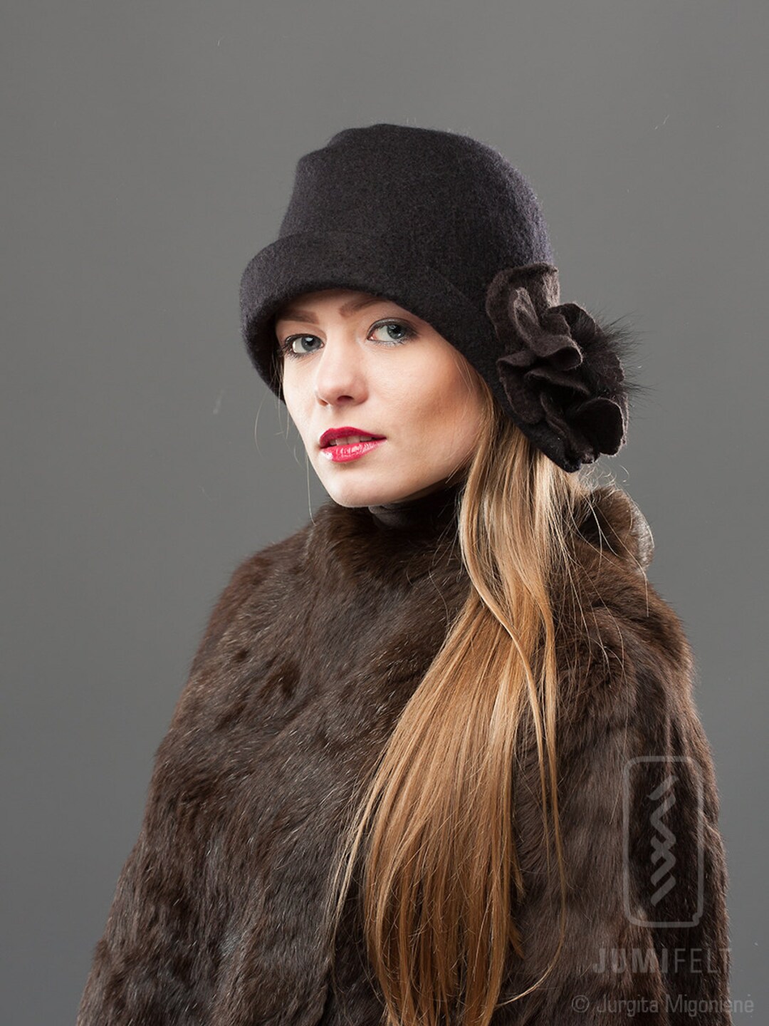 Cloche Felt Black Hat Retro Style Soft Wool Warm Headpiece - Etsy