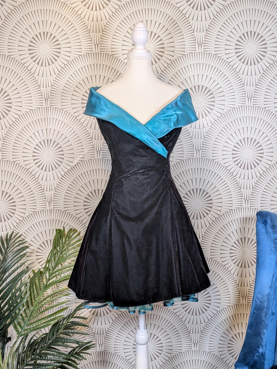 1980's Black Velvet & Teal Vitoria Virini Prom Dress Women's Size 14/L ...