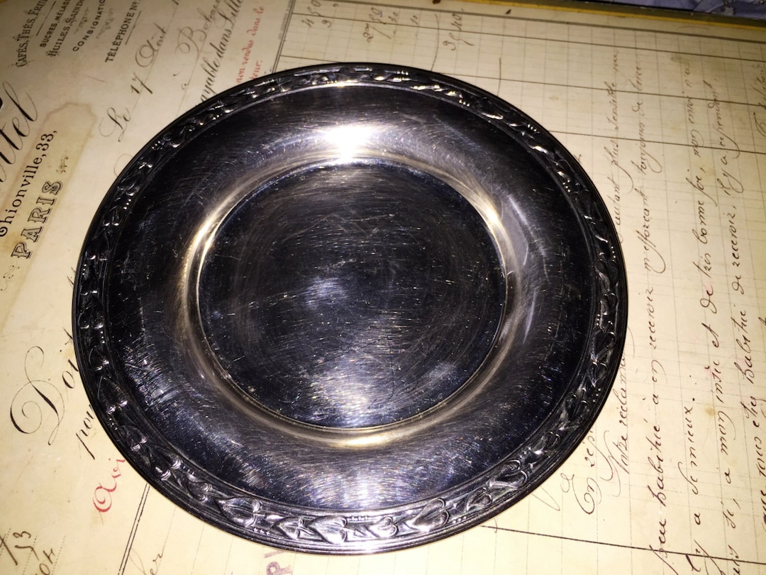 Vintage Silver Oneida Plate - Etsy