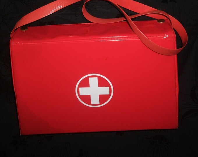 VINTAGE BLUE BOX TOY MEDICAL KIT - Etsy