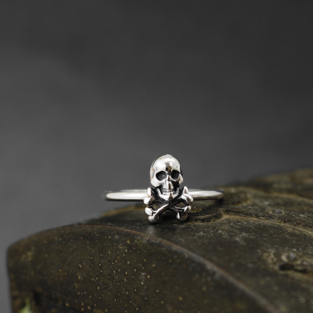Tiny Skull and Crossbones Ring Sterling Silver Jolly Roger - Etsy
