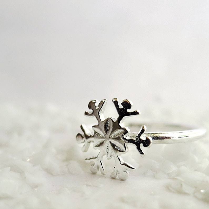 Snowflake Ring Sterling Silver Winter Jewelry Stack Ring - Etsy
