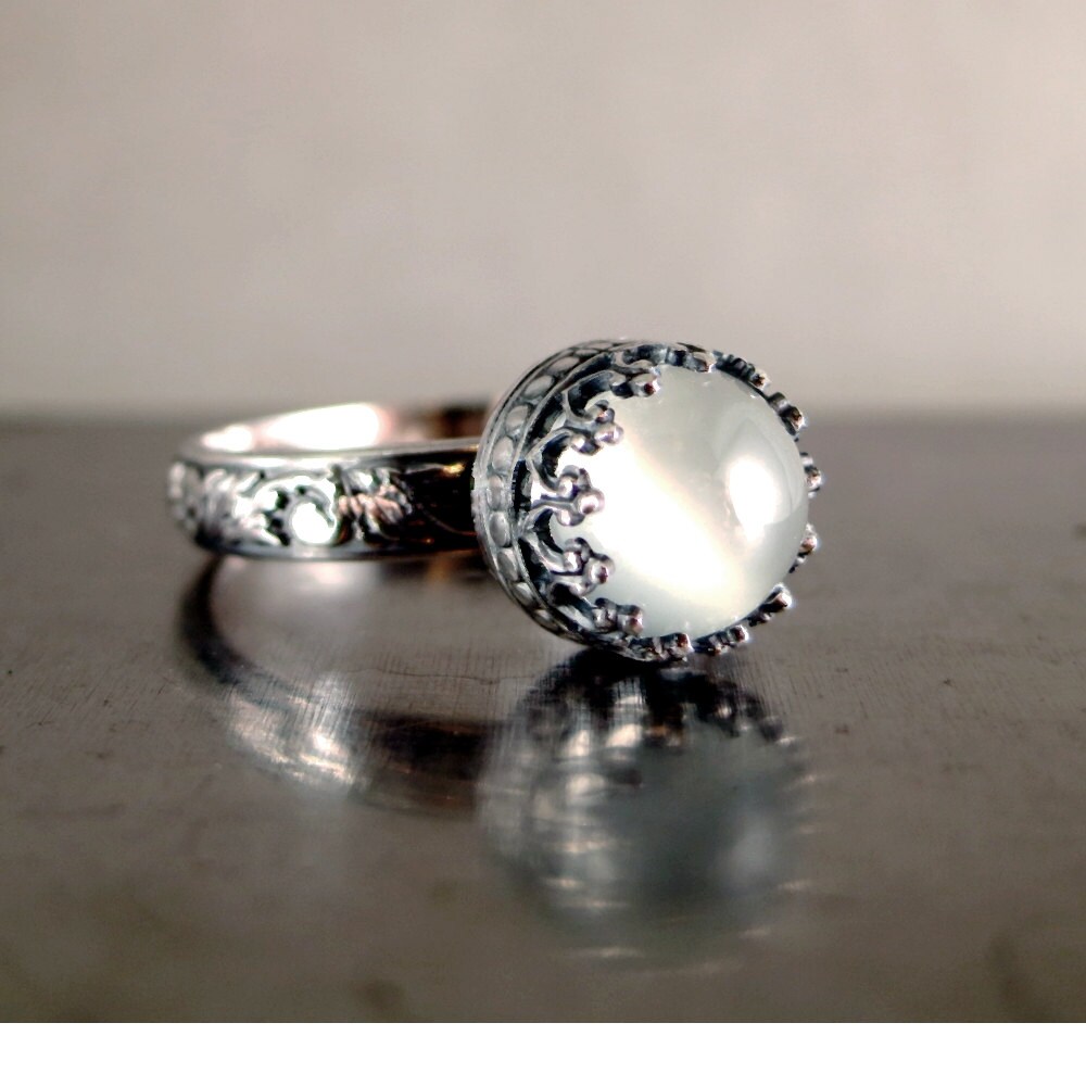 Moonstone and Sterling Silver Ring White Gemstone Crown - Etsy