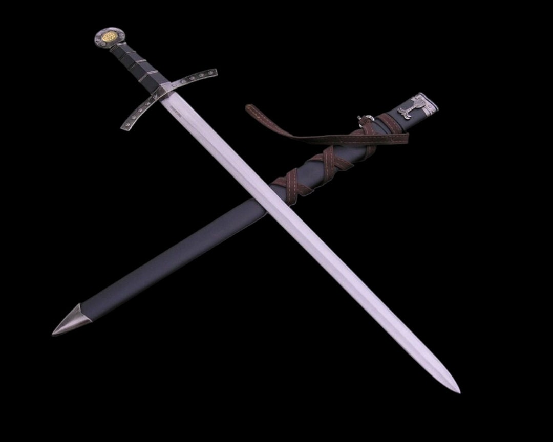 Templar Short Sword: Symbol of Valor and Honor - Etsy