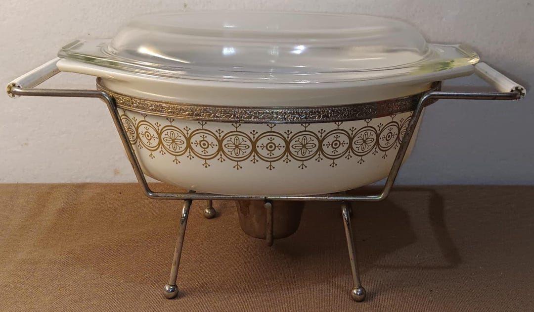 Pyrex Casserole Dish by Pyrex Covered Casserole Dish With Pyrex Olive ...