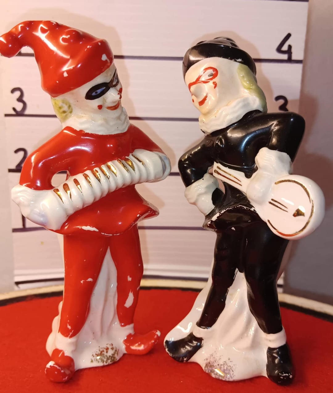 Clowns Salt and Pepper Shakers With Clowns Salt & Pepper Shakers With ...