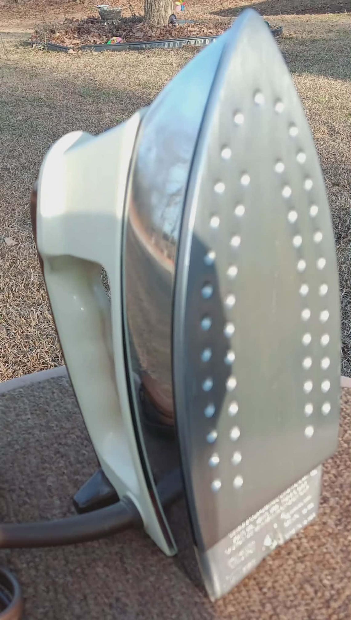 Vintage Sunbeam Steam Iron – Self Cleaning, Sewing Enthusiast Favorite ...