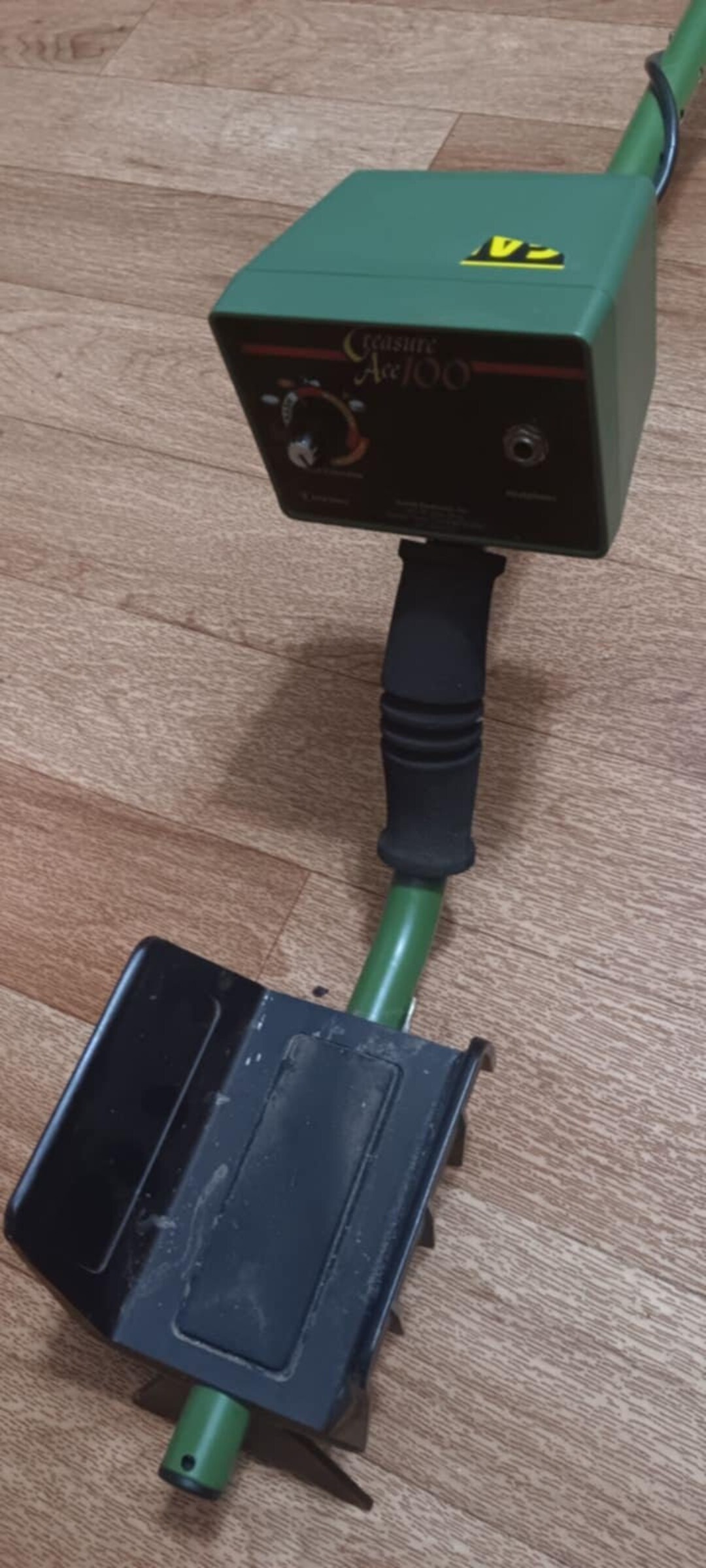 Garrett Treasure Ace 100 Metal Detector With Crossfire Coil , Perfect ...