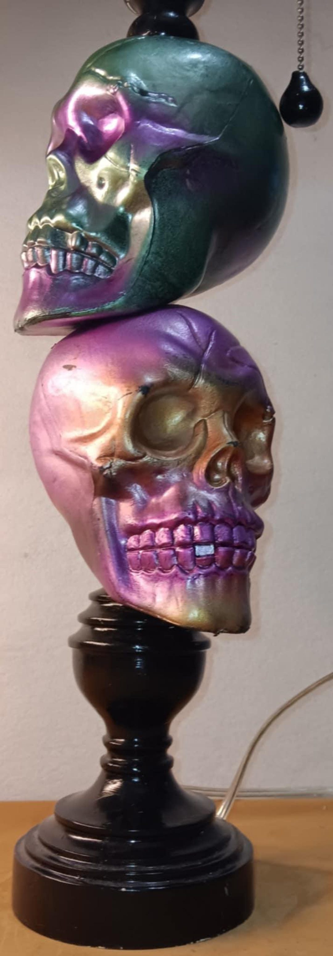 Skull Lamp With Skulls on a Lamp With a Scull on a Lamp With Skeleton ...