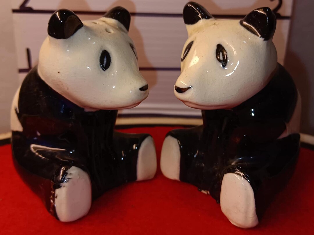 Panda Salt and Pepper Shakers With Pandas Salt & Pepper Shakers With ...