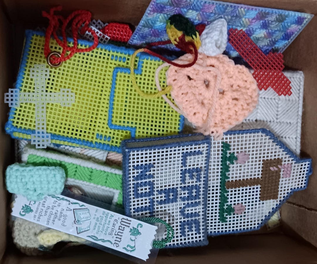 Vintage Needlepoint Kit With Lots of Needlepoint Patterns for ...