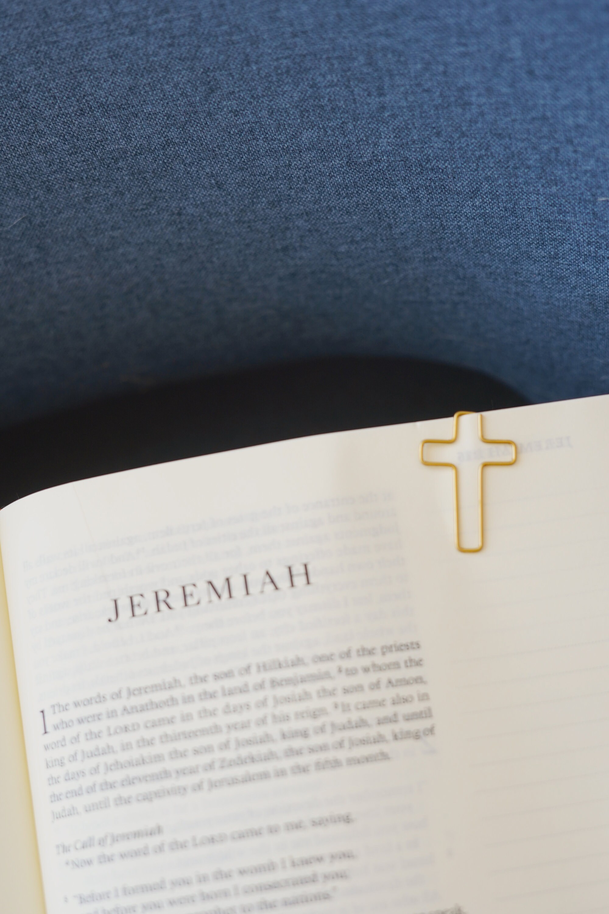 Gold Bookmarks | Cross Bookmarks | Gold Paperclips - Etsy