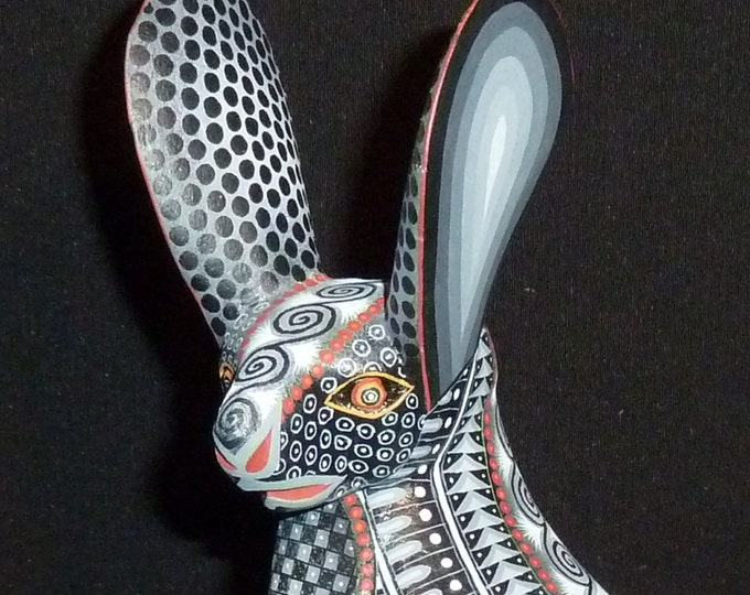 Black and White Rabbit Oaxacan Woodcarving Alebrijes Folkart From Zeny ...