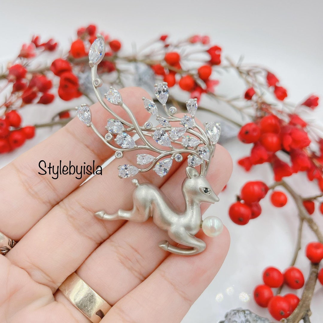 Reindeer Brooch,silver Animal Pin,crystal Brooch.brooch for Women ...
