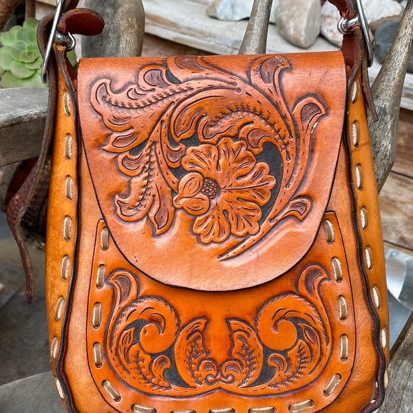 Handcrafted Purse - Etsy