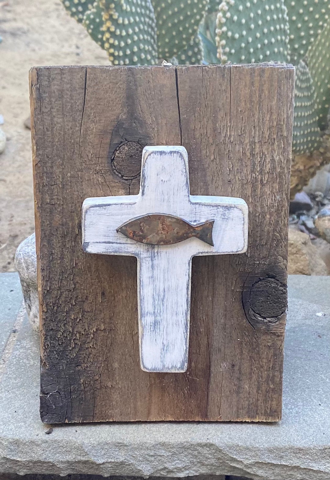 Rustic, Shabby, Distressed Wooden Cross on Recycled Cedar Fence Post - Etsy