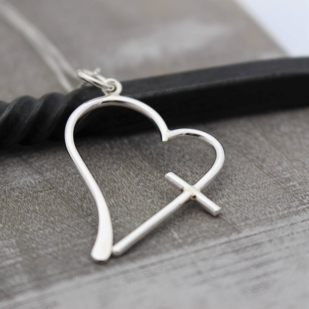 Sterling Silver Cross Heart Charm Necklace / Gift for Mom - Etsy