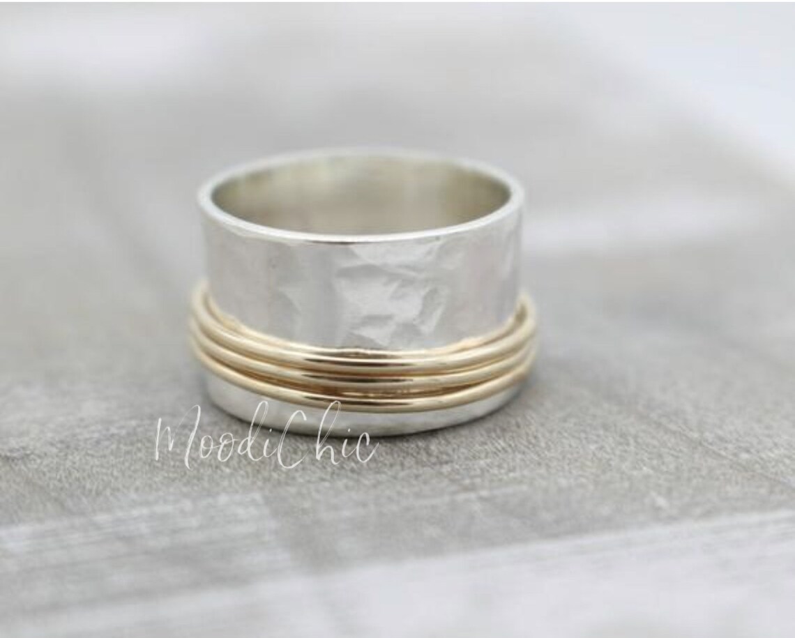 Gold filled sterling silver spinner ring Fiddle Ring Gift - Etsy.de