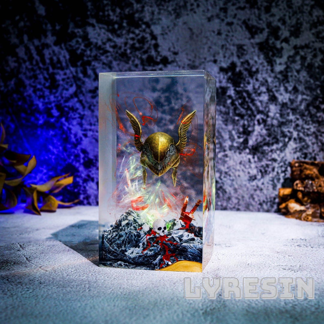 Male.nia Helmet Epoxy Lamp Elde.n Ring Night Lamp, Resting Place in DA ...