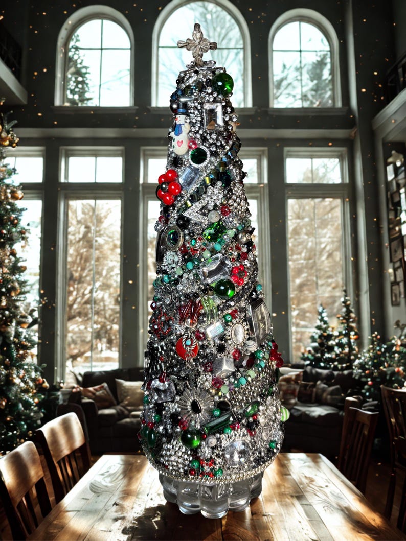 Winter Wonderland Jeweled Christmas Tree 14" | Traditional Red Green ...
