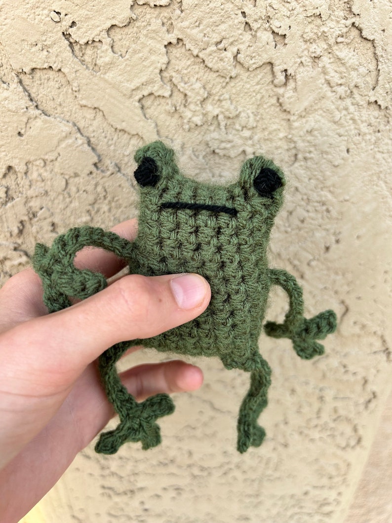 Leggy Froggy Crochet/amigurumi Leggy Frog - Etsy