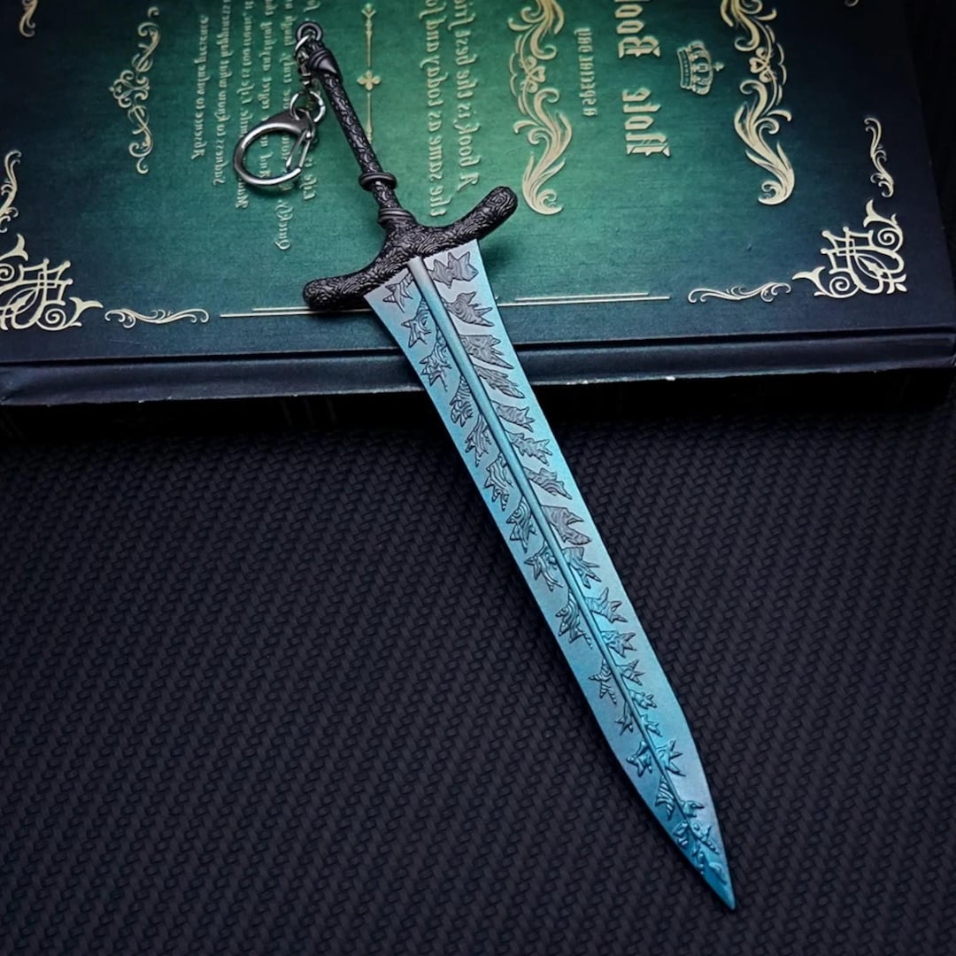 Dark Moon 20cm Sword Greatsword Key Chain Moonlight Rani Keyring Game ...