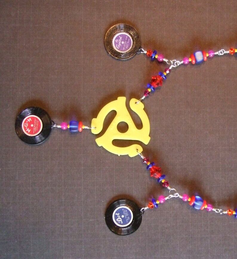 Retro 45 RPM Record Adapter music Lover Necklace - Etsy