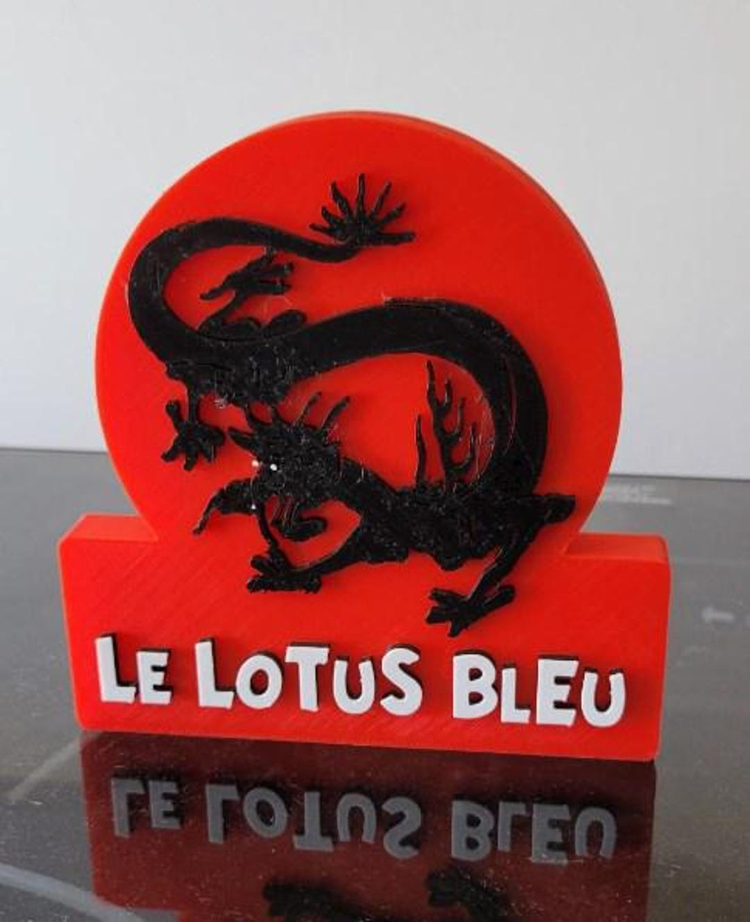 Display LOGO TINTIN Lotus Style Figurine - Etsy