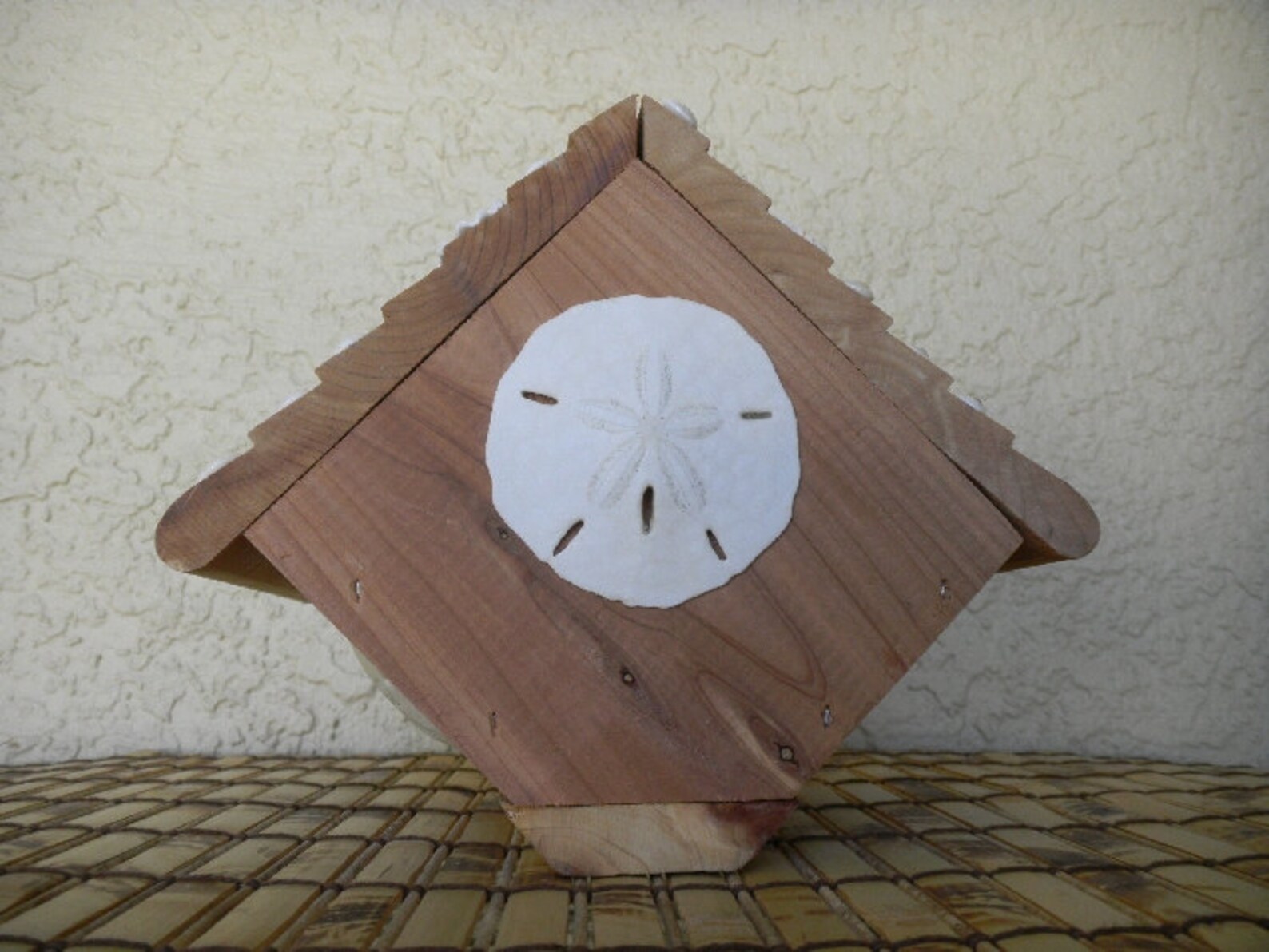 Cedar Bird House Wren House Seashell Embellished Bird House Garden Art ...