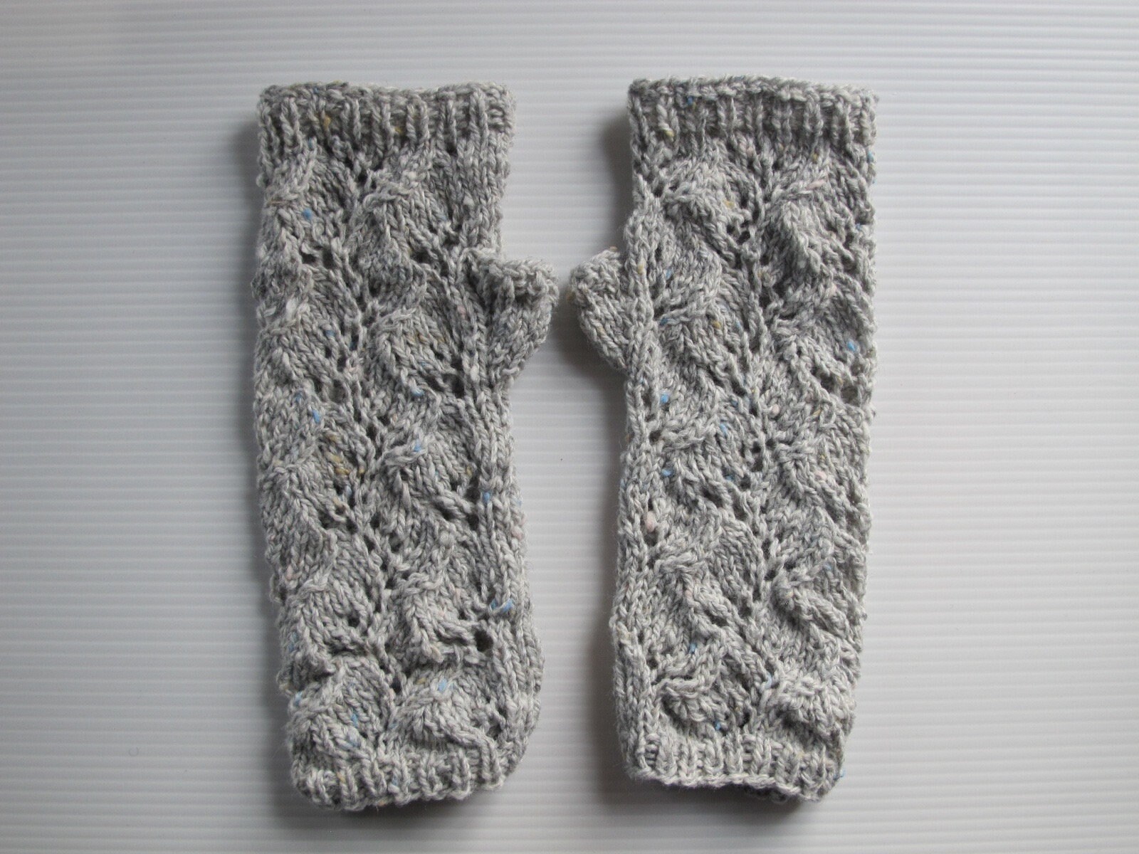Frost Flower Pale Gray Vine Lace Handwarmers - Etsy