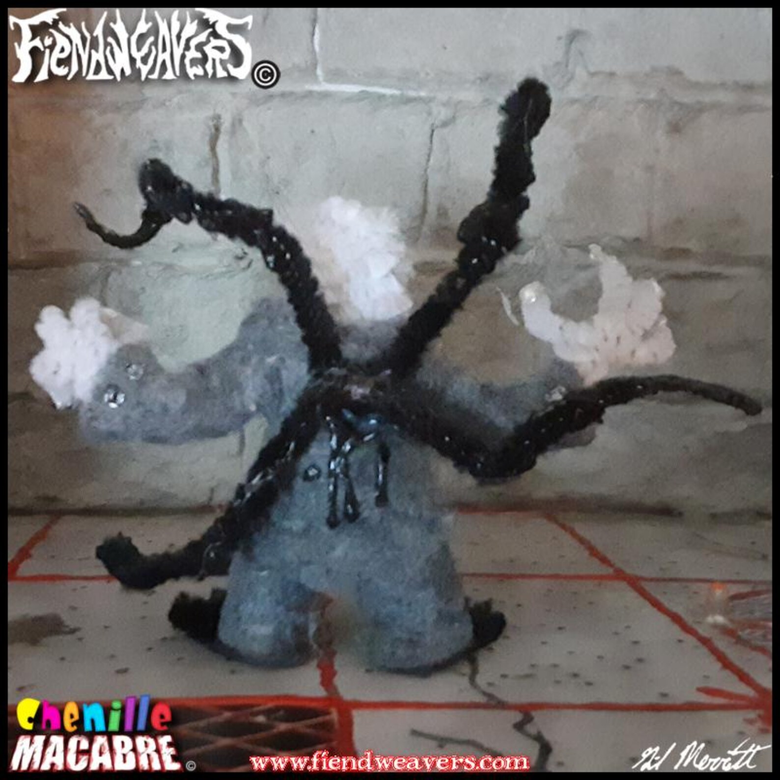 SLENDER MAN (slender- the Eight Pages) Pipe Cleaner Figure - Etsy