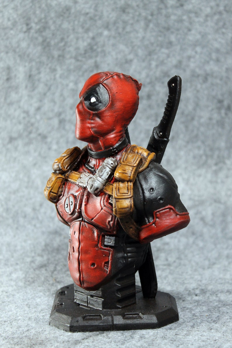 Deadpool Bust / Action Figure Desktop Decoration - Etsy