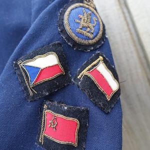 Vintage 1960s BOAC Cabin Crew STEWARDESS Uniform Jacket by Norman ...