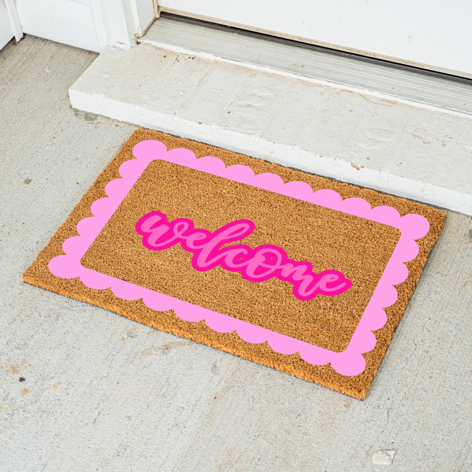 Cute Welcome Doormat - Pink Aesthetic Scalloped Entryway Mat - Girly ...