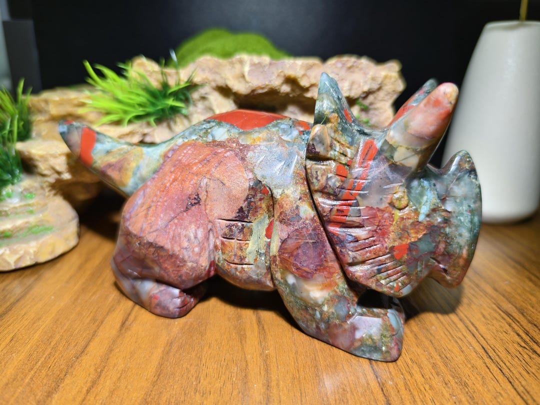 Hand Carved African Blood Stone Triceratops Figurine, Crystal Sculpture ...