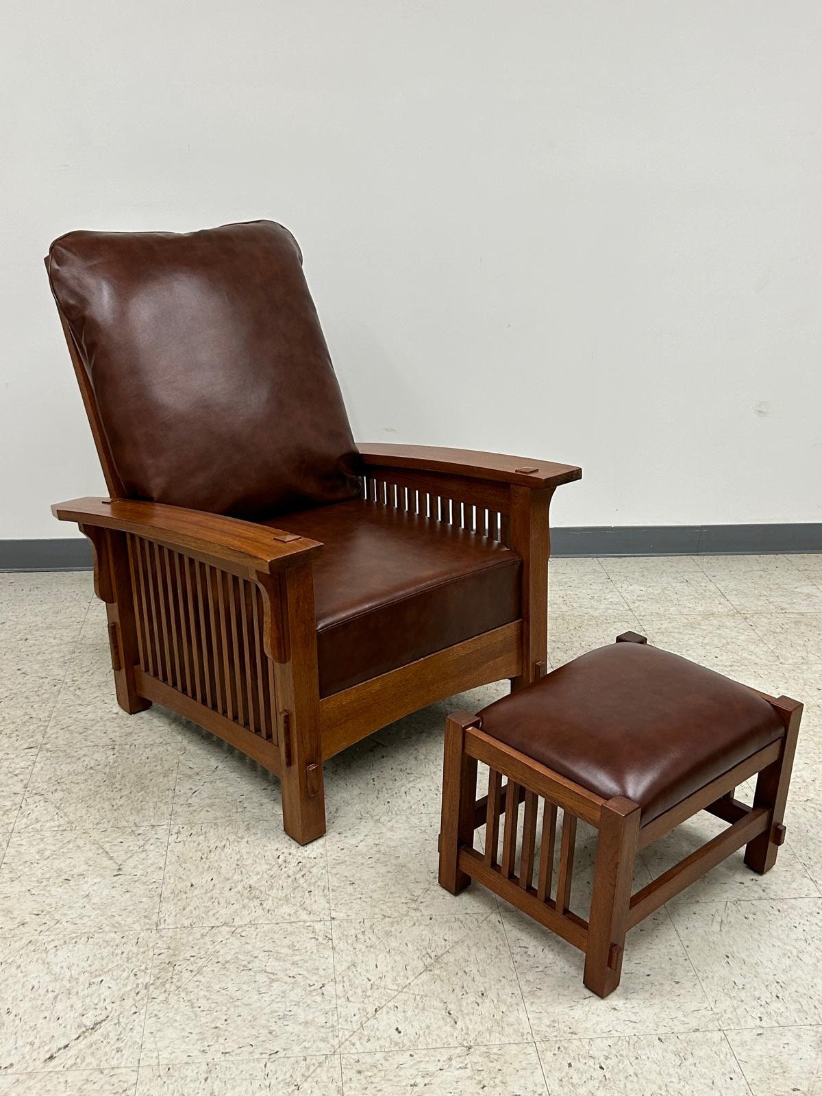 Craftsman / Mission Morris Chair and Ottoman Set - Chestnut Brown ...