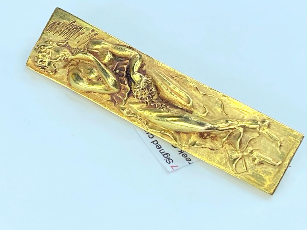 18KYG Neo Greek Goddess Repousse Etching Brooch JR9002 - Etsy