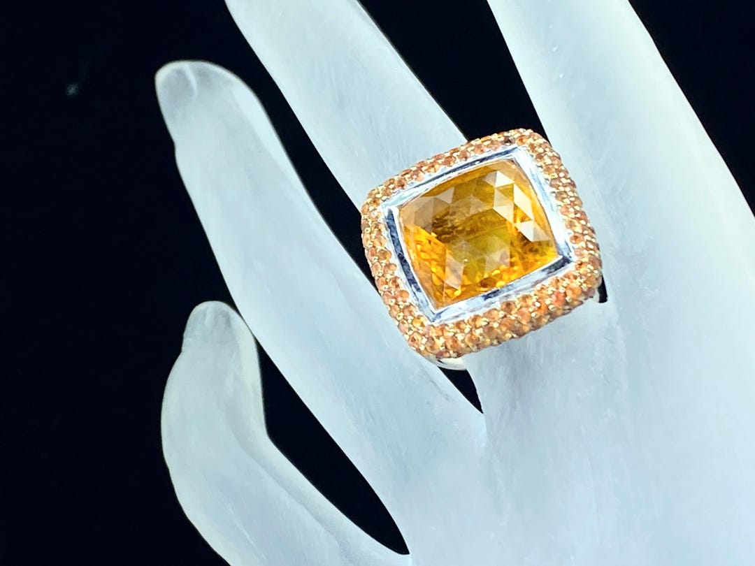 AJ Designer Honey Citrine Textured Royal Ring 18K 17.1g S6.75 JR9048 - Etsy