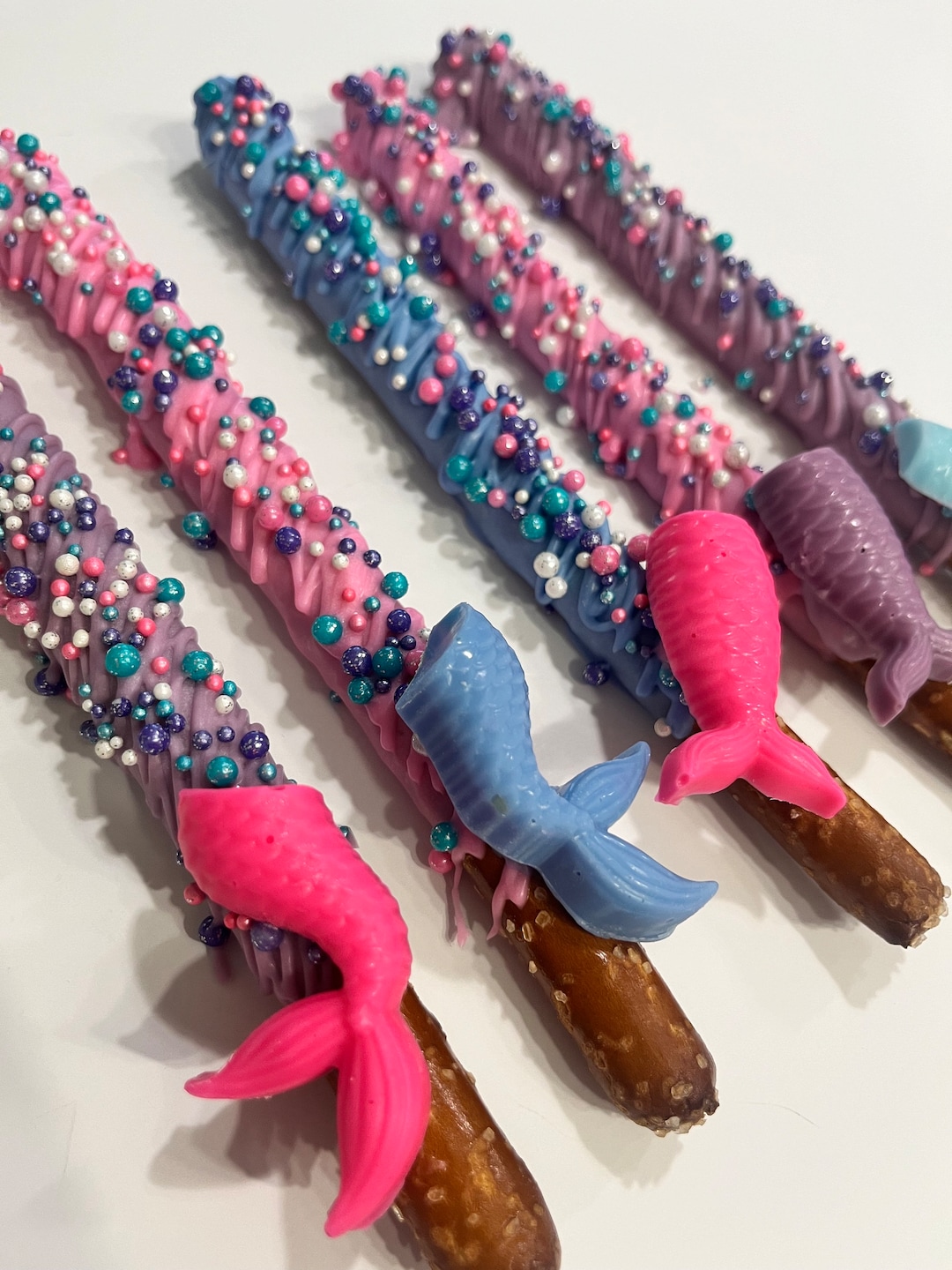 Mermaid Party Favors Chocolate Pretzels, Pastel Mermaid Desserts ...
