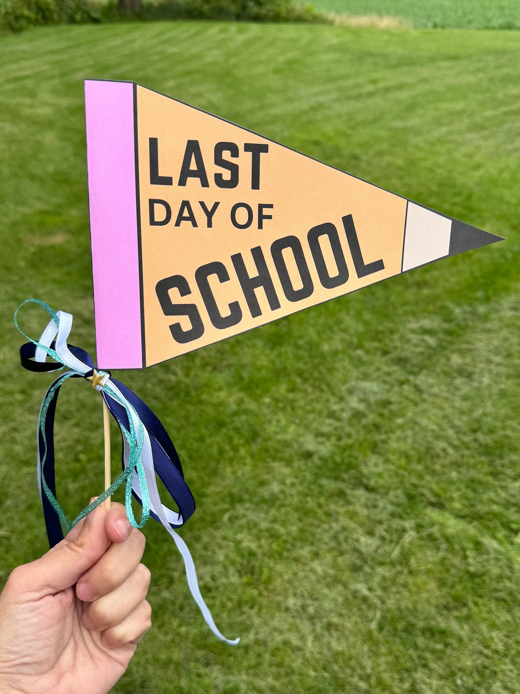 First Day of School Printable Sign. Pennant Flag for Back to School ...