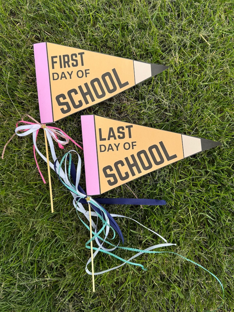 First Day of School Printable Sign. Pennant Flag for Back to School ...