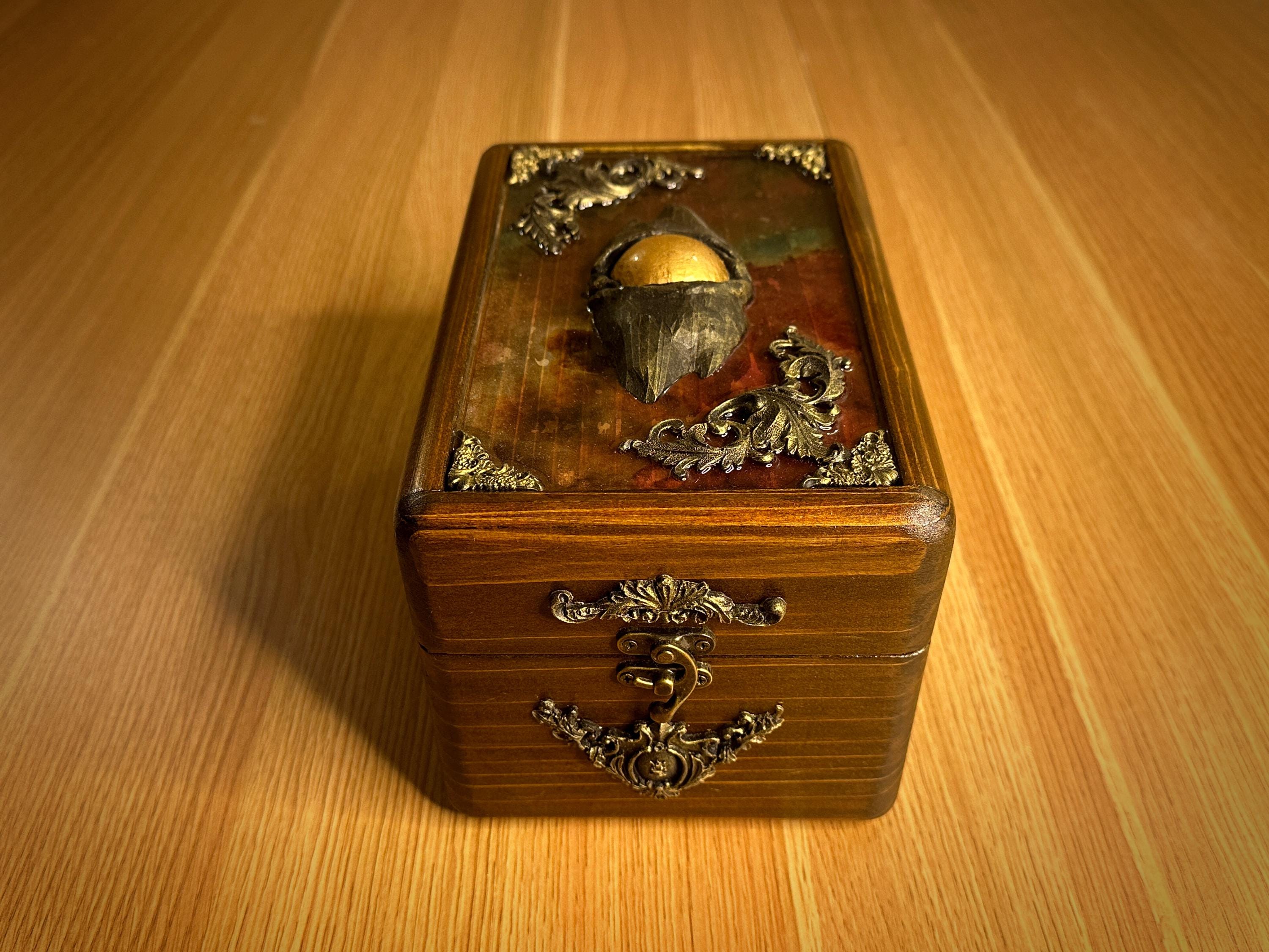 Tarot Oracle Box | Cosmic Deck / Photo / Collectible Holder | Quirky ...