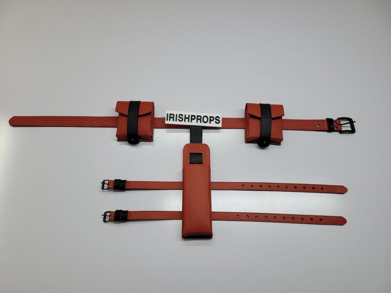 Daredevil Belt, 2 Utility Pouches, and Billy Club Drop Pouch Set Marvel ...