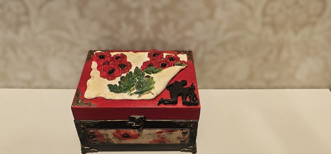 Memory Box - Remembrance Keep Safe Box - Lest We Forget Memory Box ...